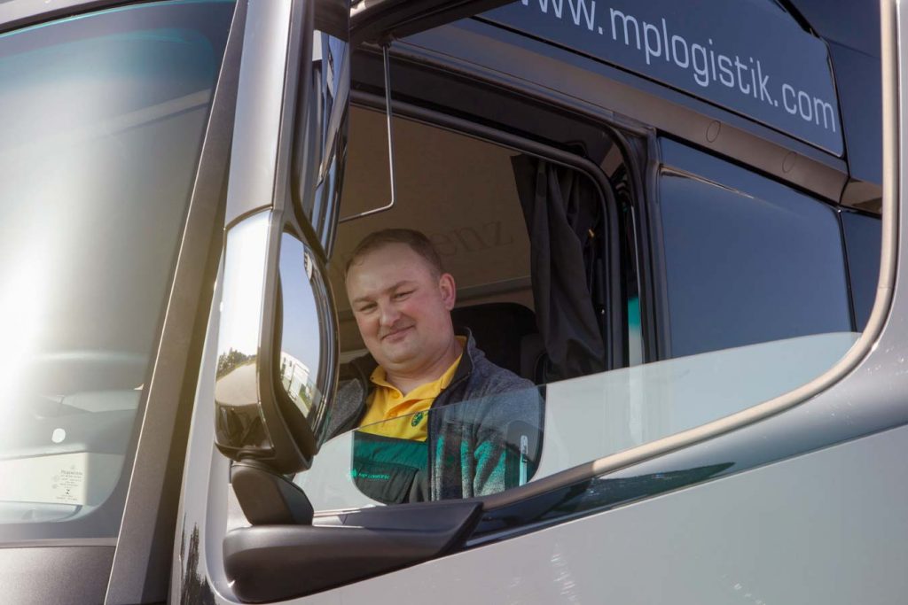 MP Logistik GmbH | We connect the world | Transportation World Wide